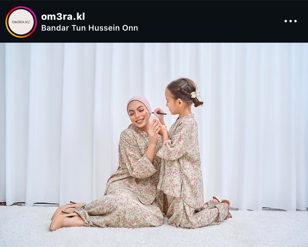 Om3ra.kl kurung Olievia set mother daughter, Women's Fashion, Muslimah Fashion, Baju Kurung ...