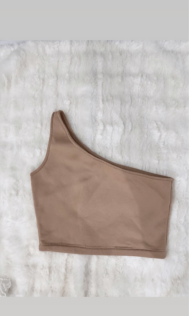 One sided crop top (mocha mousse), Women's Fashion, Tops, Sleeveless on ...