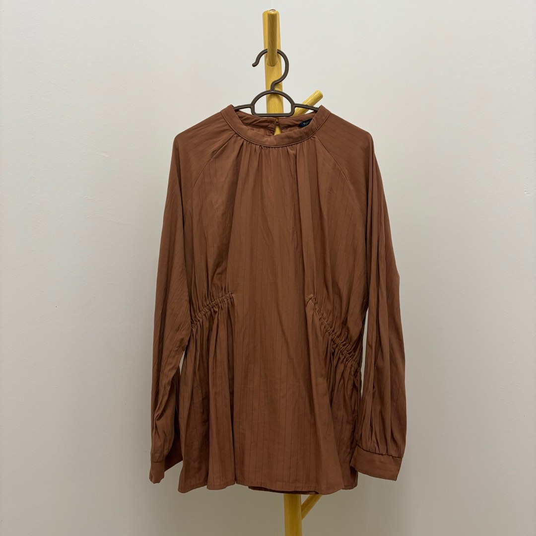 PADINI FILANTO Blouse pinggang getah woody brown, Women's Fashion, Tops ...