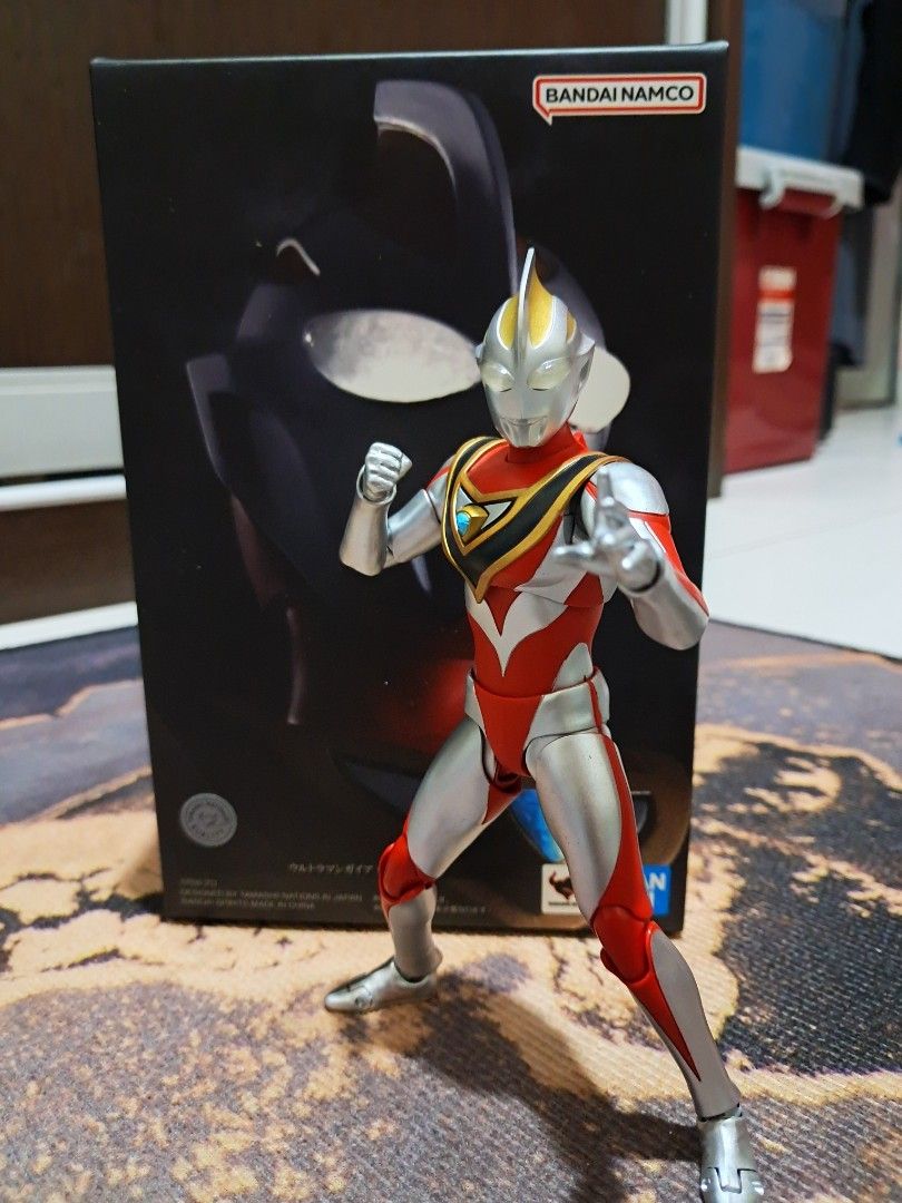SKC Ultraman Gaia V2, Hobbies & Toys, Collectibles & Memorabilia, Fan ...