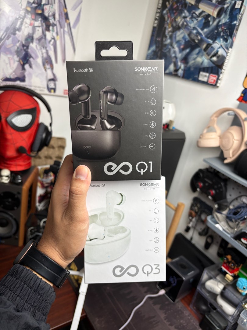Sonicgear Q1 & Q3 TWS, Audio, Earphones on Carousell