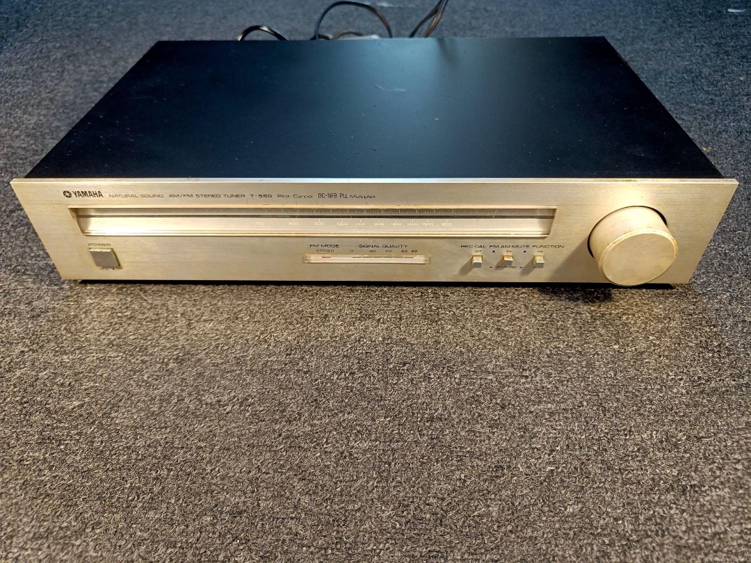 Yamaha T-560 AM/FM Tuner (Used), Audio, Soundbars, Speakers ...