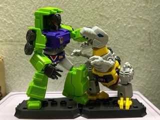 BLOKEES TRANSFORMERS WAVE 3, Hobbies & Toys, Toys & Games on Carousell