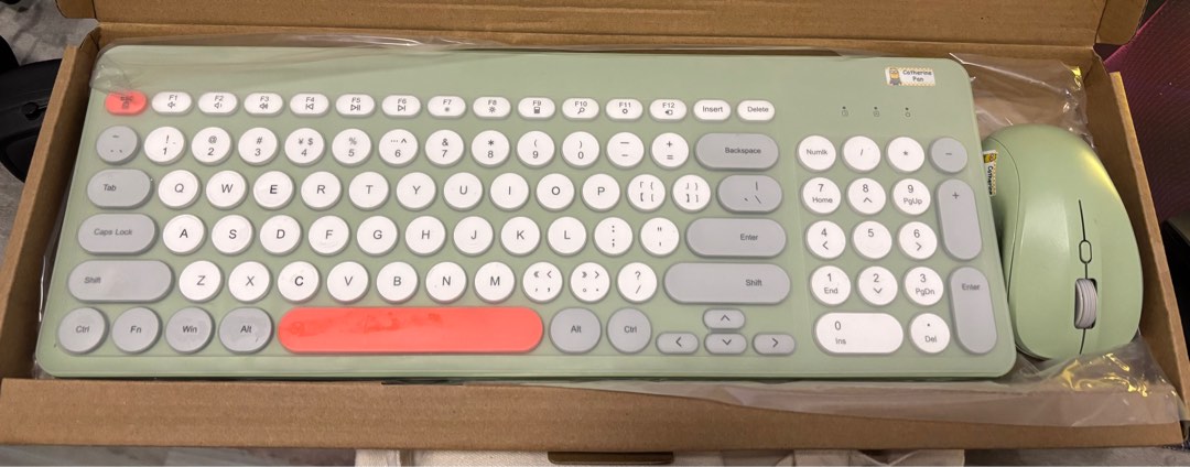 BOW rechargeable keyboard with mouse, Computers & Tech, Parts ...