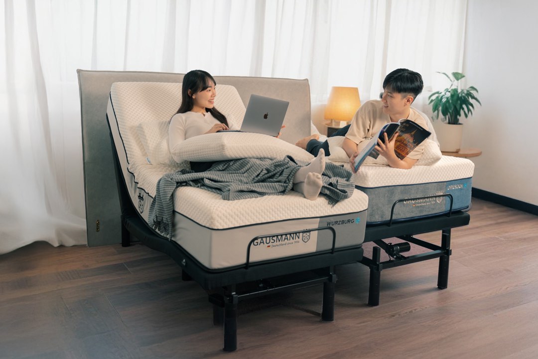 Clover Adjustable bed / storage bed /recline bed, Furniture & Home ...