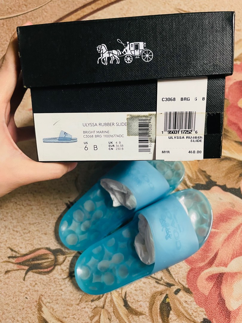 Coach Slide, Women's Fashion, Footwear, Flipflops and Slides on Carousell