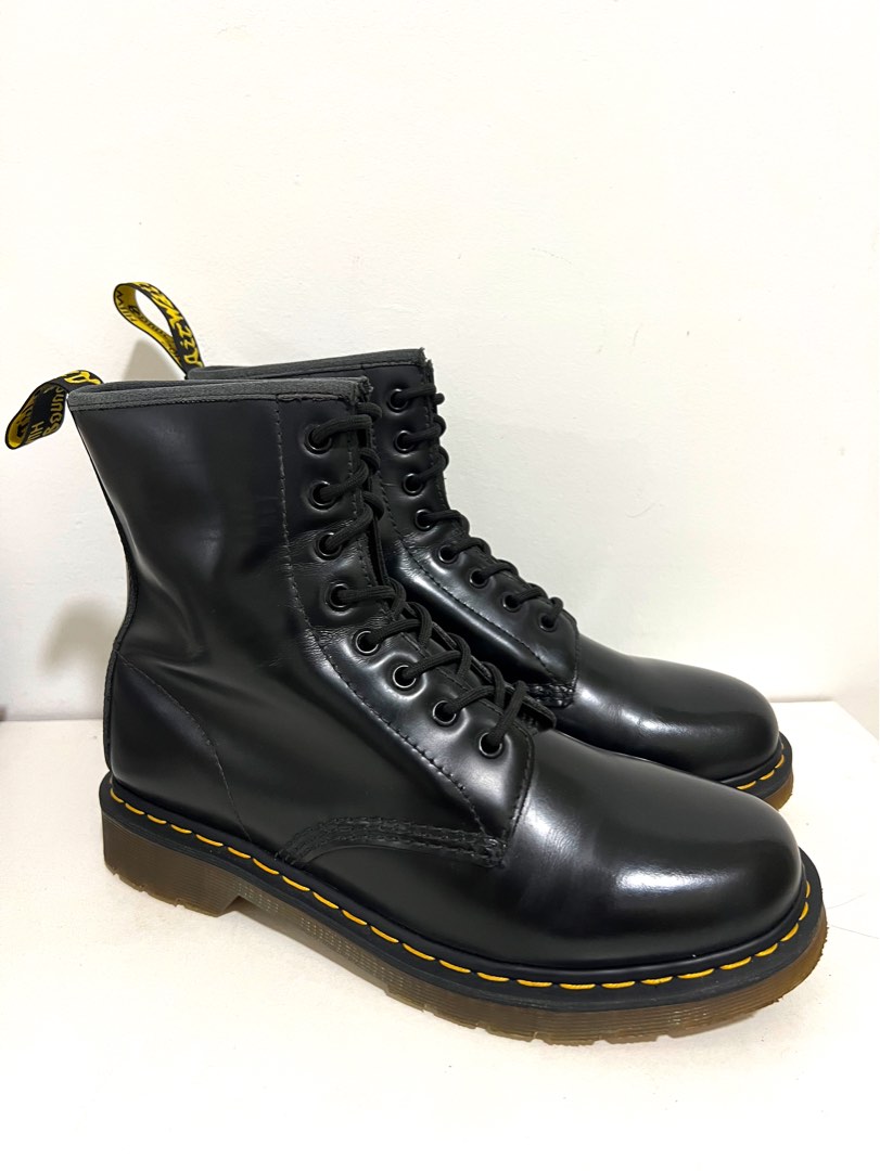 Dr Marten 8UK 1460 8 holes Doc Mart , Men's Fashion, Footwear, Boots on ...