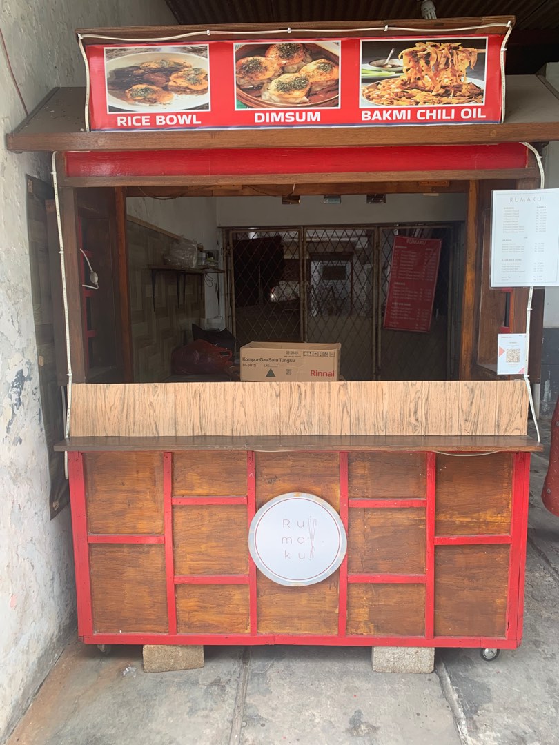 Gerobak / booth / stand, Kitchen & Appliances di Carousell