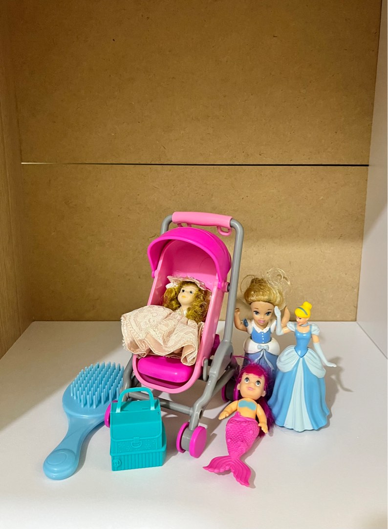 Girl combo with free gift toys, Hobbies & Toys, Toys & Games on Carousell