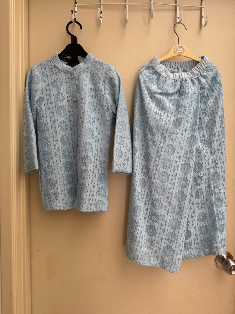 Hers by bint wahab baju kurung size 9 kid, Women's Fashion, Muslimah ...