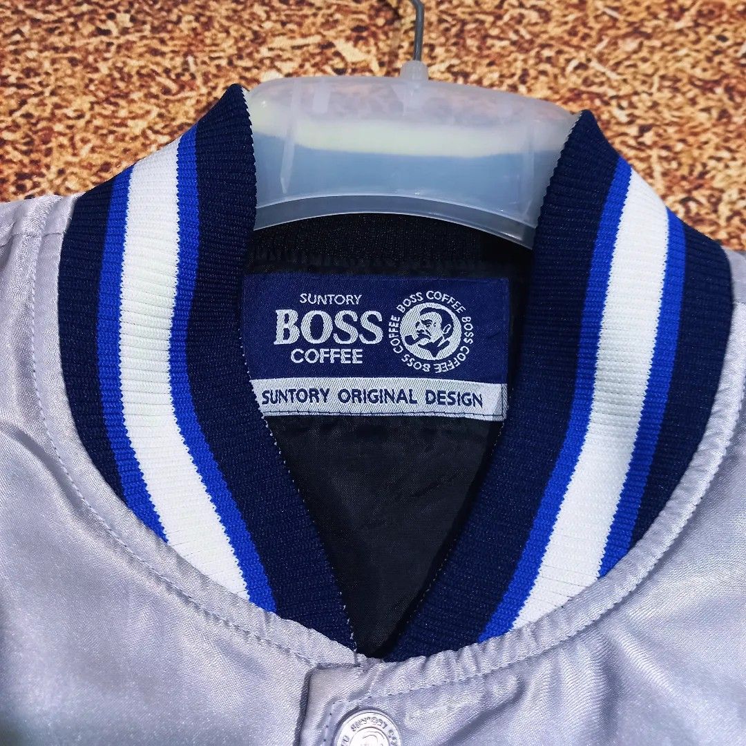 Jaket Vintgae Tebal Model Varsity Biru Gradasi Putih SUNTORY BOSS ...