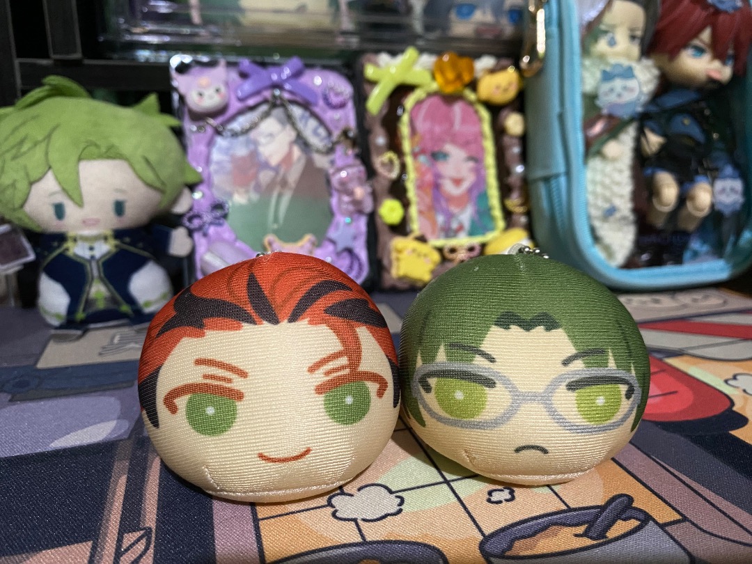 Ensemble Stars Keito and Kuro Chibi Omanjuu set, Hobbies & Toys ...