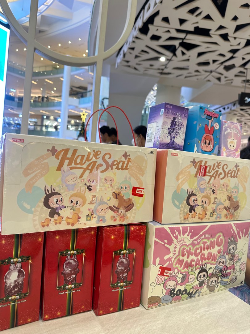 LABUBU HAVE A SEAT & LABUBU MACARON 100% ORIGINAL POPMART CHRISTMAS ...