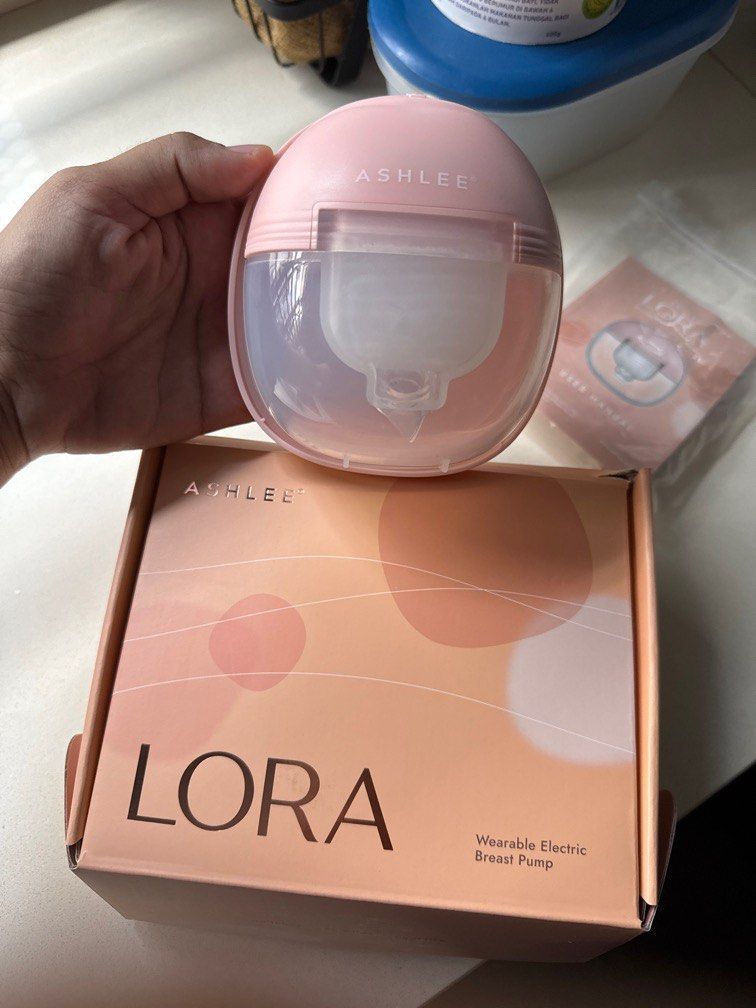 Lora Ashlee Breastpump, Babies & Kids, Nursing & Feeding, Breastfeeding & Bottle Feeding on ...