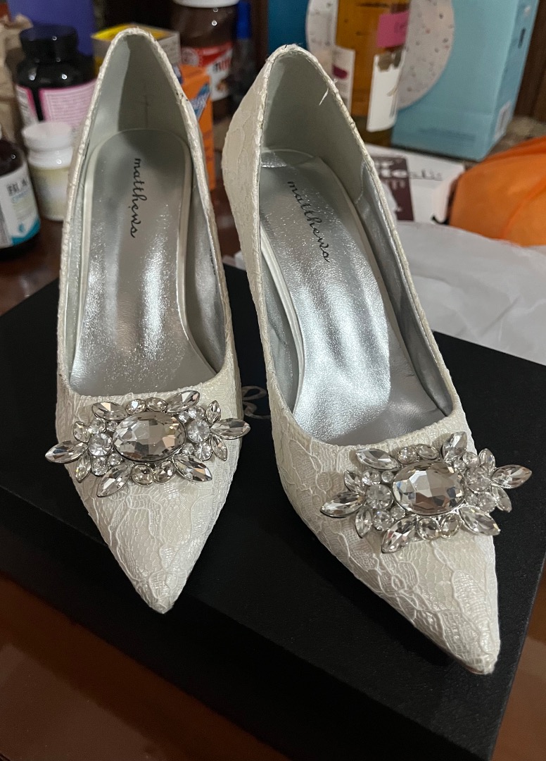 Matthews shoes, Women's Fashion, Footwear, Heels on Carousell