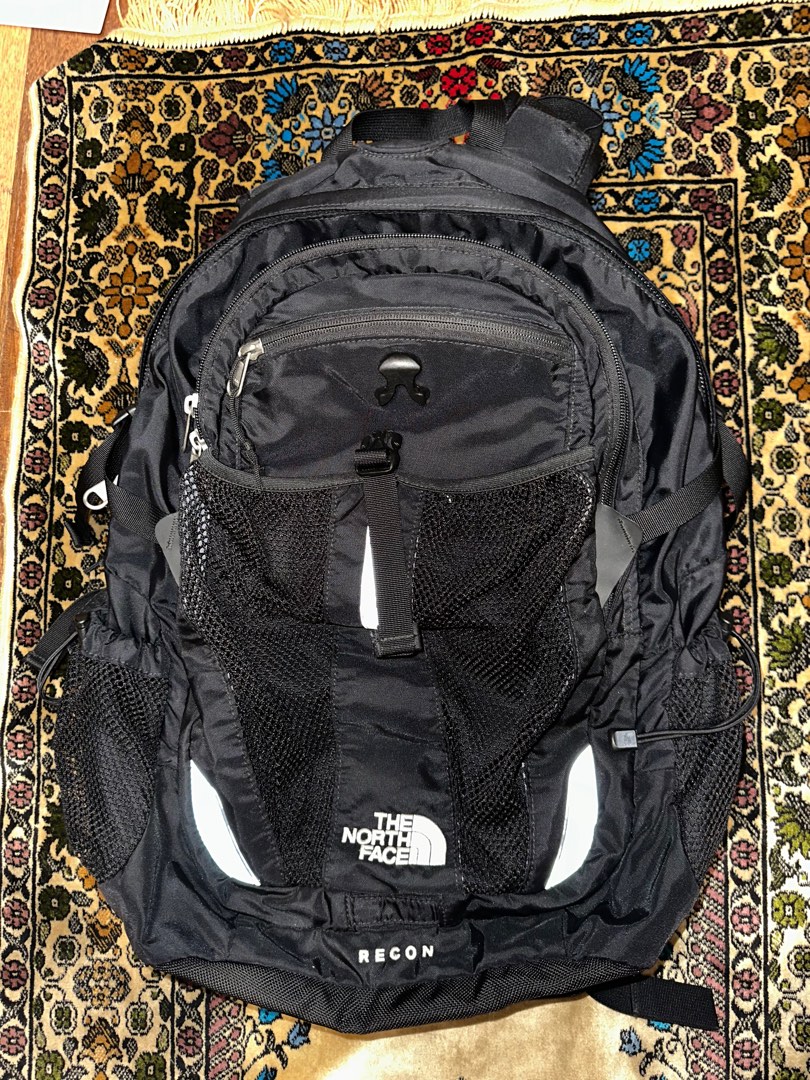 North Face Recon, Men's Fashion, Bags, Backpacks on Carousell