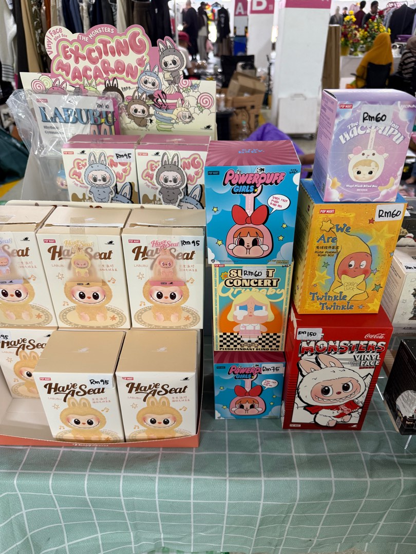 Pop mart labubu cry baby vinyl plushie, macaron, have a seat, Hobbies ...