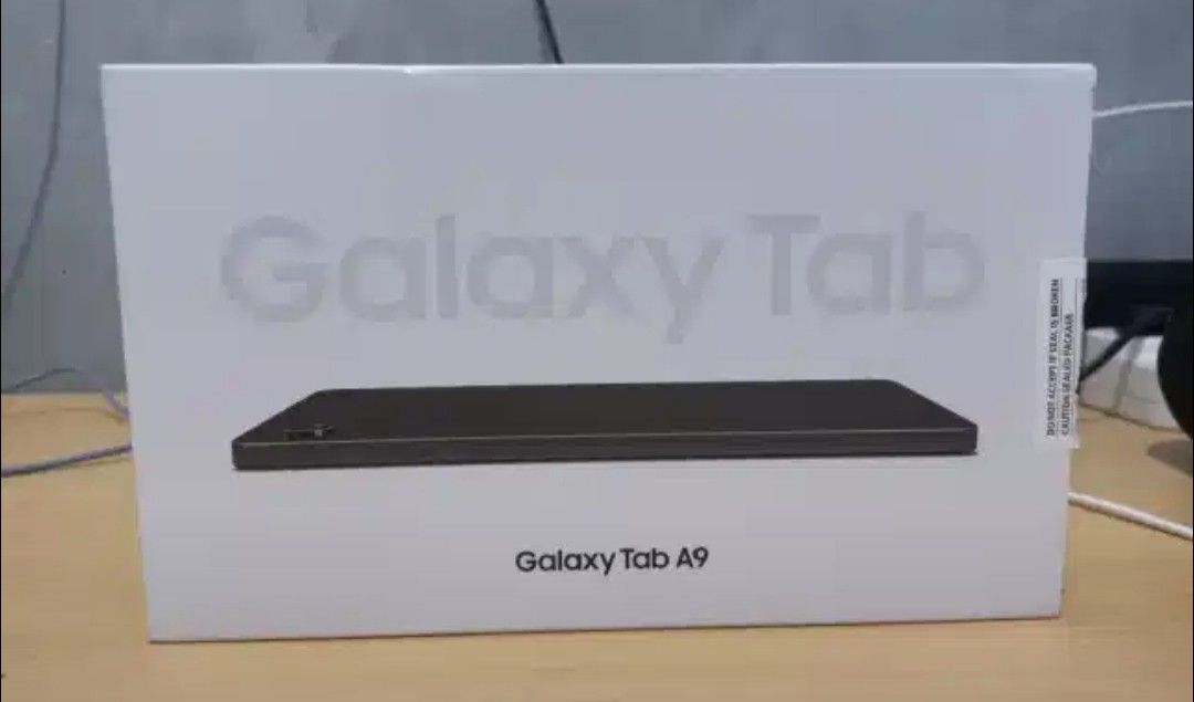 Samsung Galaxy Tab A9 4/64 GB baru pakai 3 bulan, Telepon Seluler ...