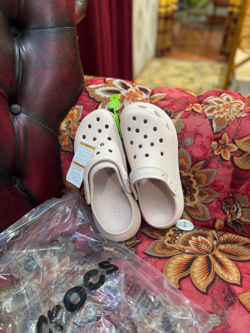 sepatu crocs crocs classic crush shoes sepatu crocs crocs classic bae clog, Fesyen Wanita ...