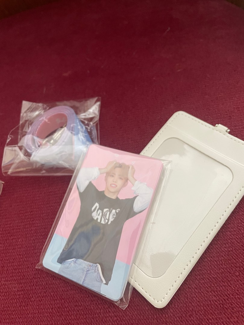 SEVENTEEN 4th Gen Carat Membership ID set, Hobbies & Toys, Memorabilia ...