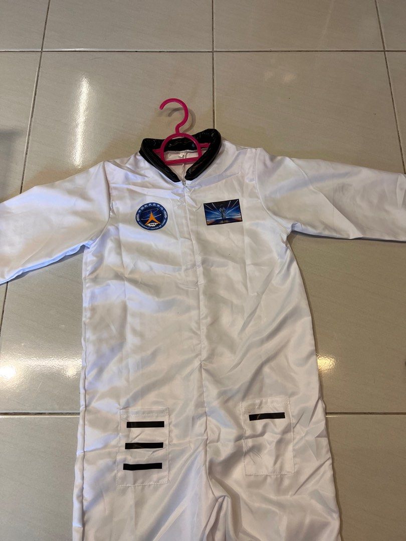 Astronaut Costume Full Set + Helmet / kostume angkasawan, Looking For ...
