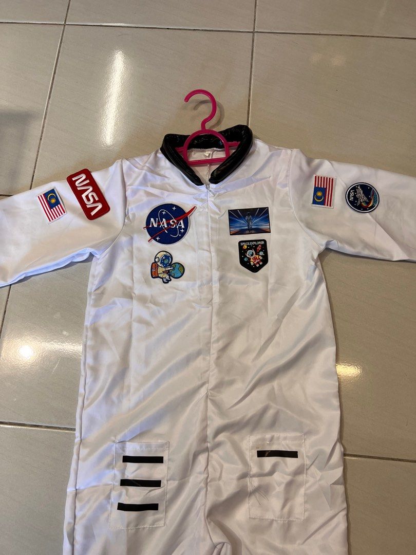 Astronaut Costume Full Set + Helmet / kostume angkasawan, Looking For ...