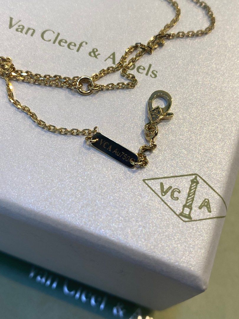 (BRAND NEW) 2023 VCA VAN CLEEF & ARPELS VINTAGE ALHAMBRA DIAMOND ...