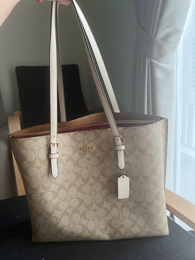 Coach Mollie in signature canvas gold/sand/chalk, Luxury, Bags ...