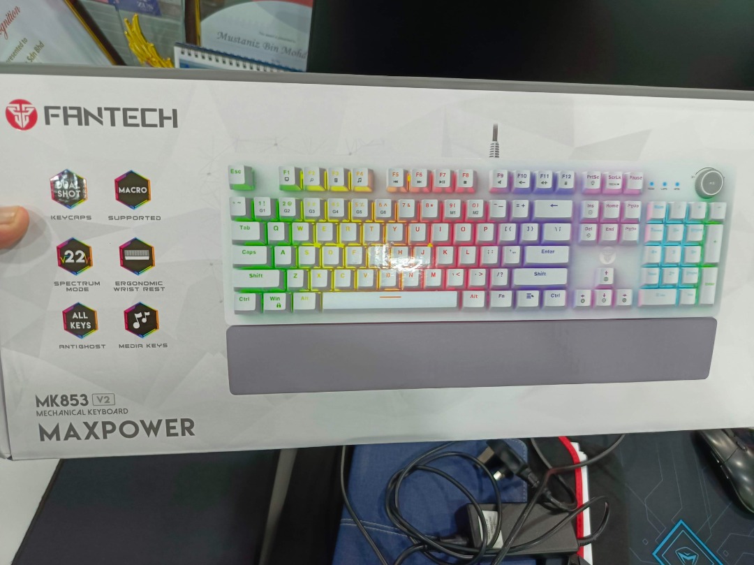 Fantech MK853 V2 Mechanical Keyboard, Computers & Tech, Parts ...
