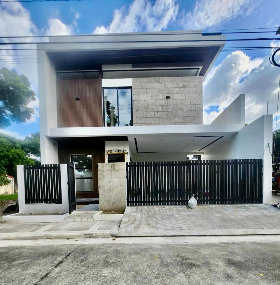FOR SALE BRAND NEW TWO STOREY HOUSE IN MABALACAT NEAR SNR,CLARK AND ...
