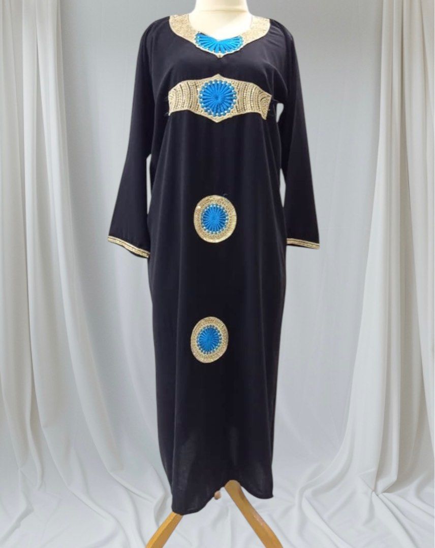 Jubah for kids, Women's Fashion, Muslimah Fashion, Kaftans & Jubahs on ...