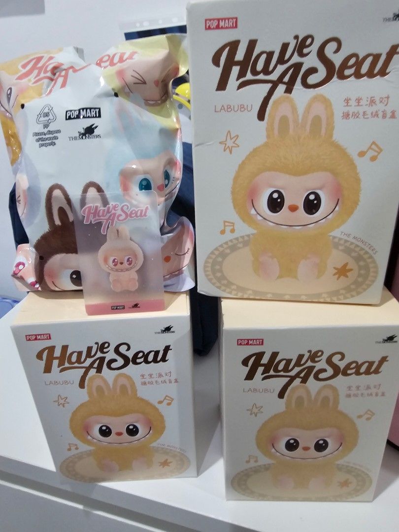 LABUBU V2 DADA RM140 & QUQU RM130 Scan QR for real, Hobbies & Toys ...