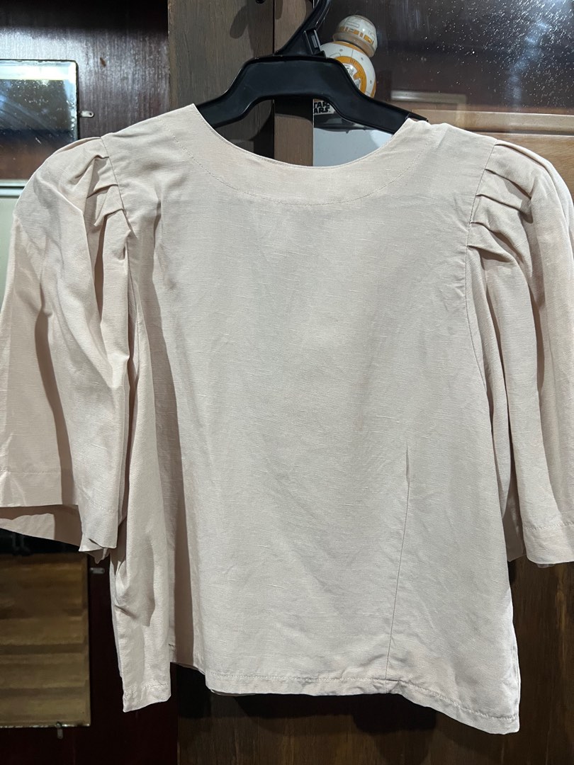 Linen Filipiniana Top, Women's Fashion, Tops, Blouses on Carousell