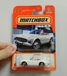 Matchbox Mercedes CLS500, Hobbies & Toys, Toys & Games on Carousell