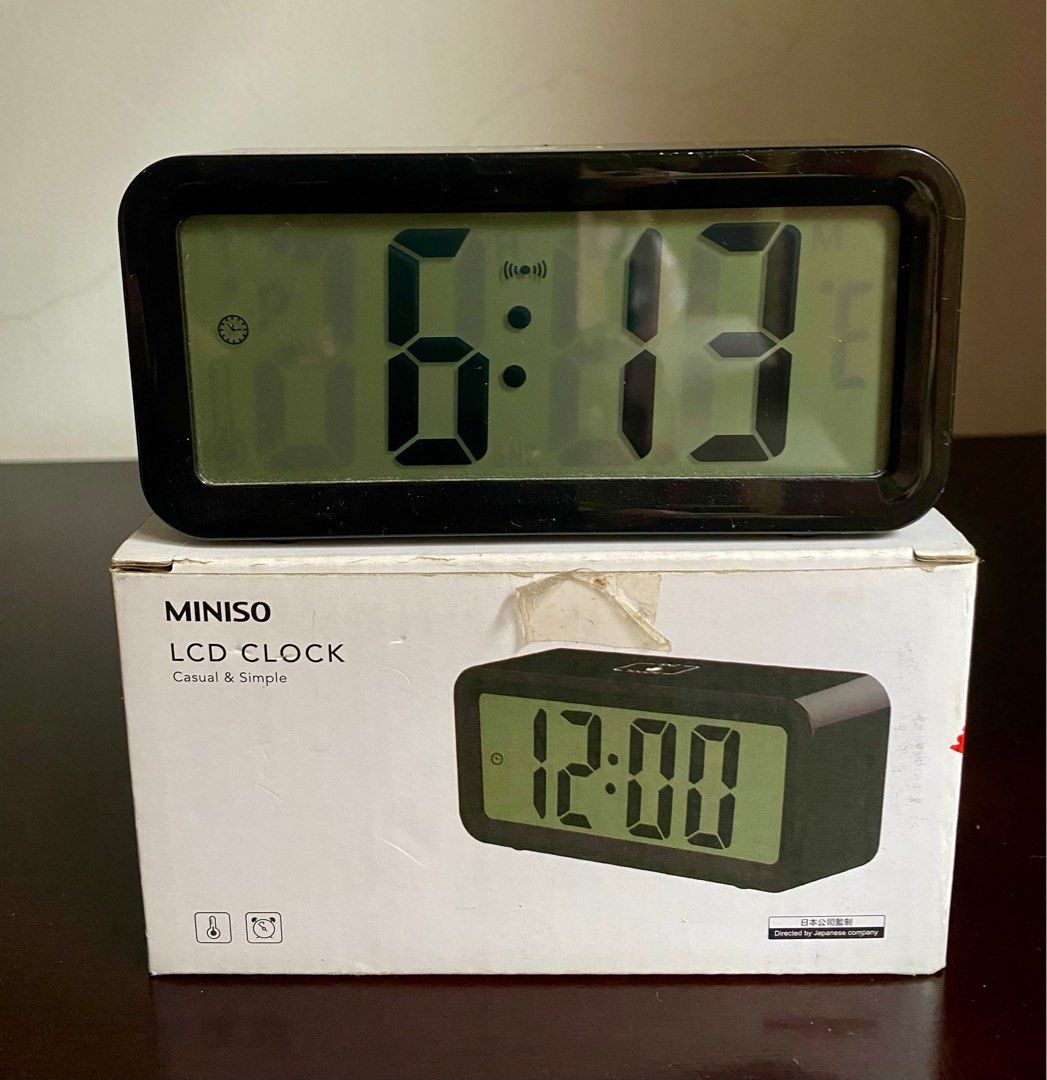 MINISO LCD Clock, Perabotan Rumah di Carousell
