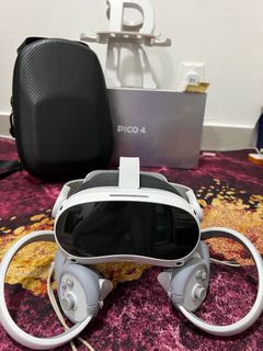 Pico 4 VR 8GB + 256GB, Video Gaming, Gaming Accessories, Virtual ...