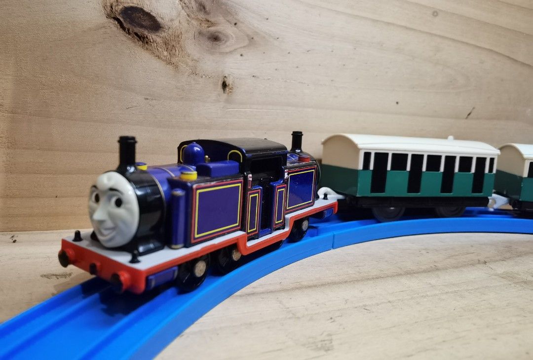 Takara Tomy Electric Motorised Train Thomas and Friends - Mighty Mac, Hobbies & Toys, Toys ...