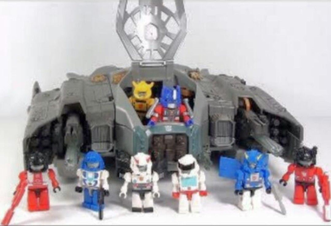Transformers autobot ark, Hobbies & Toys, Toys & Games on Carousell