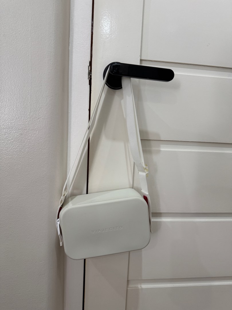 Viajecito Splashkit Coconut with Coconut Invisi Strap, Women's Fashion ...