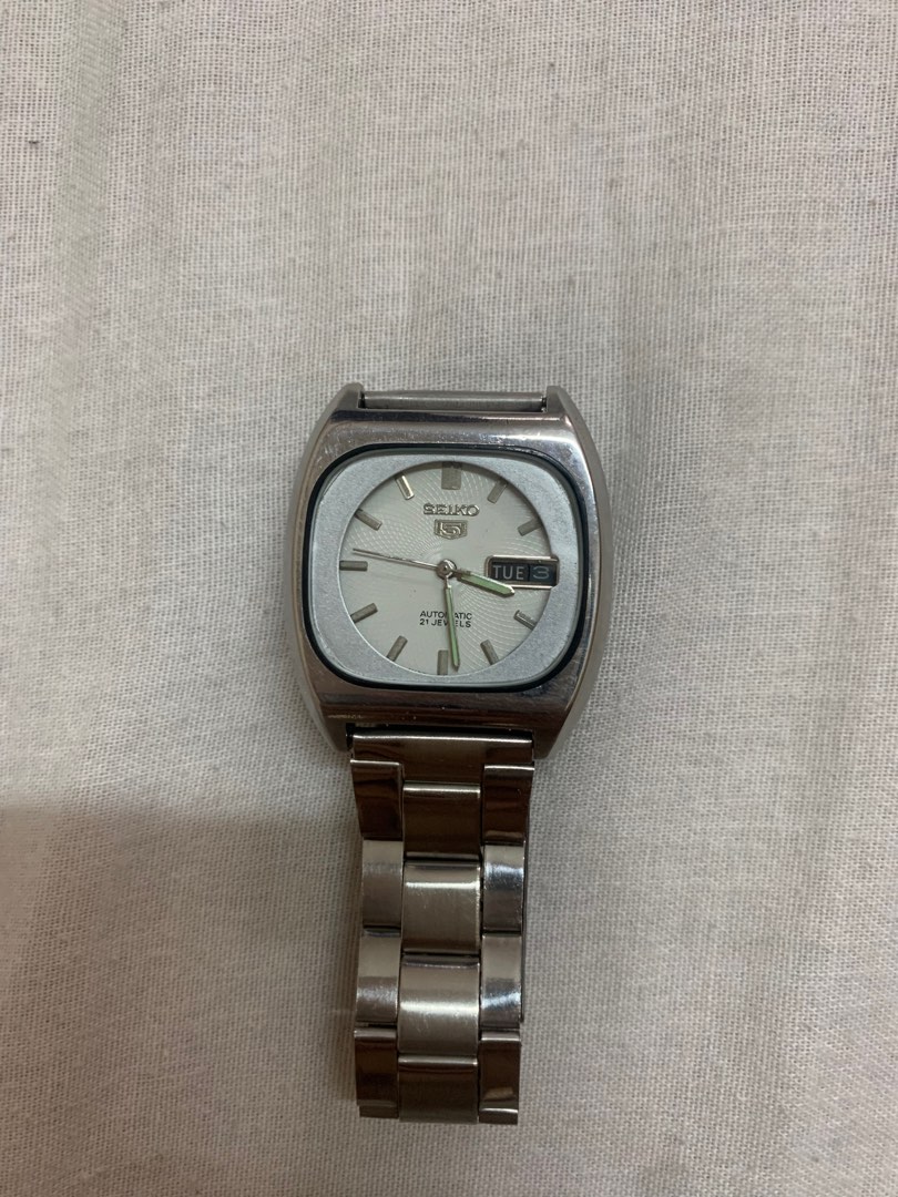 vintage rare 80s seiko 5 tv dial automatic movement watch, Men's Fashion, Watches & Accessories ...