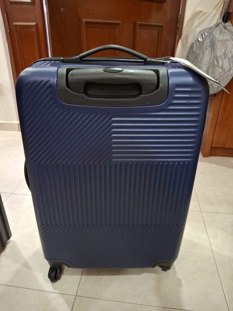 28"Luggage extra large, brand new, security lock, 49x29.5x75cm, Hobbies ...