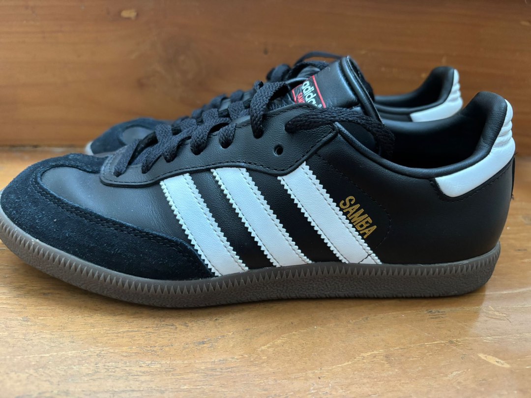 Adidas Samba hitam 39 1/3 original, Fesyen Wanita, Sepatu di Carousell