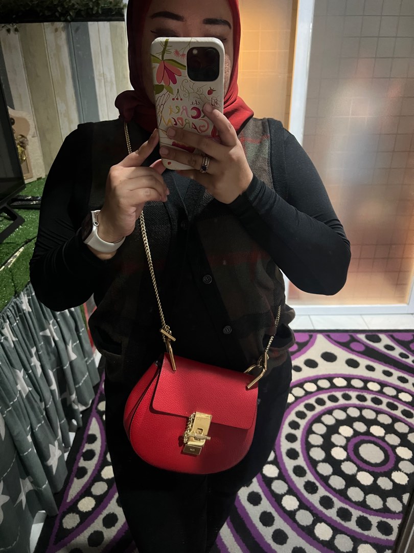 Authentic chloe drew red, Barang Mewah, Tas & Dompet di Carousell