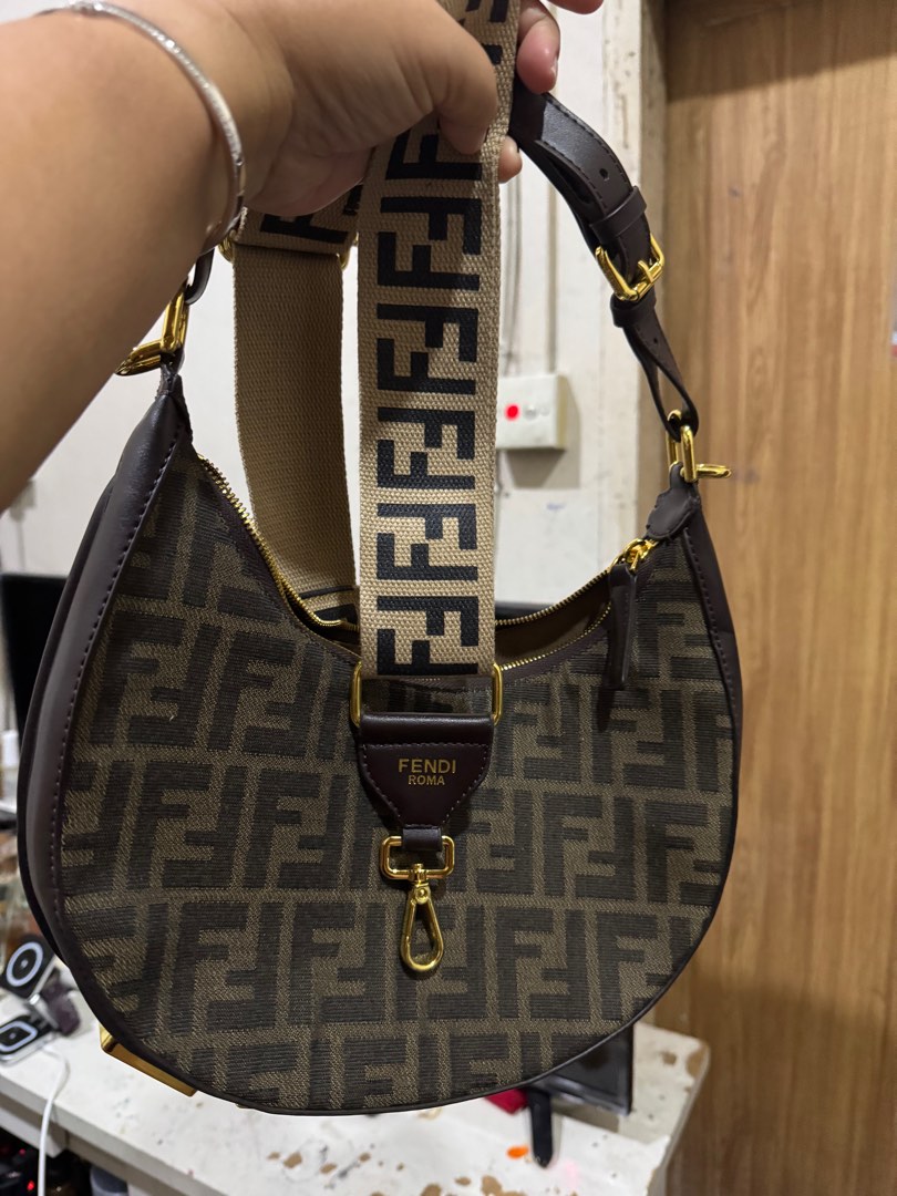 Bundle selected Fendi Roma shoulder and sling with leather and sports ...