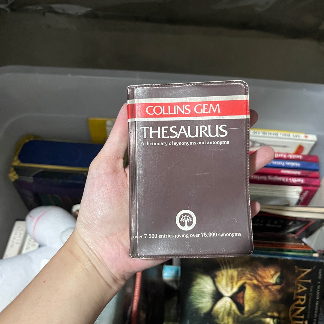 Collins Gen Thesaurus Small, Hobbies & Toys, Books & Magazines ...