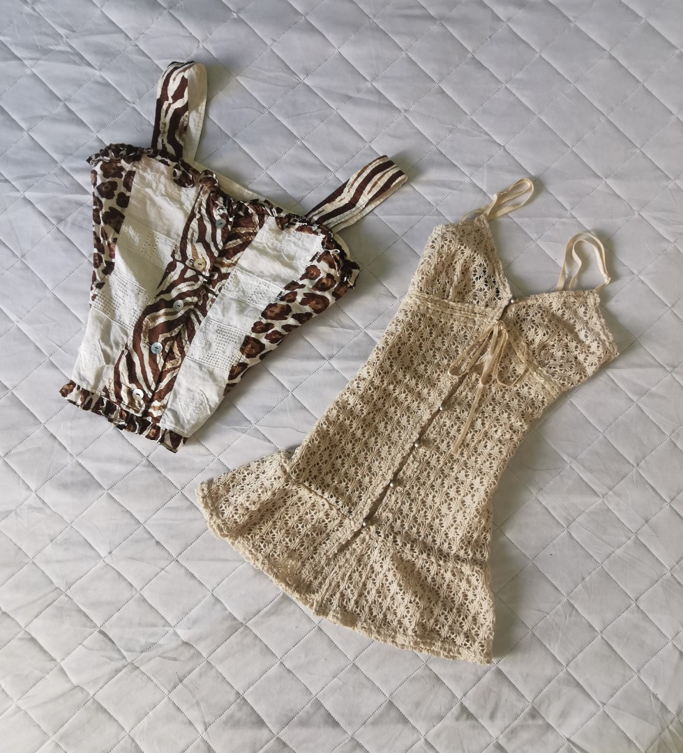 Coquette top, Women's Fashion, Tops, Sleeveless on Carousell