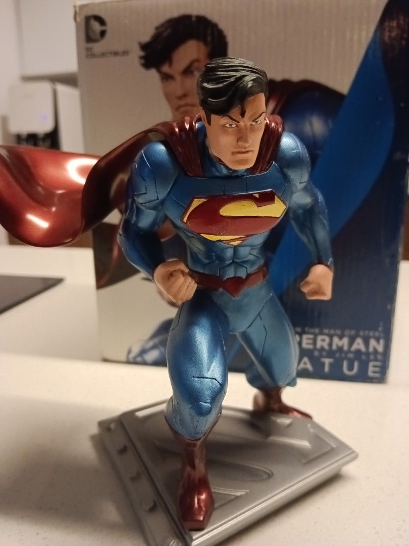 DC Collectables - Man of Steel Superman Statue by Jim Lee, Sculpted by ...