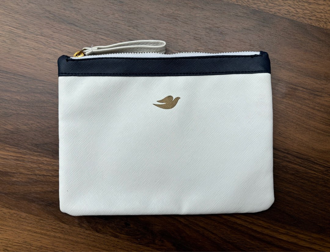 Dove Make Up Pouch, Women's Fashion, Bags & Wallets, Purses & Pouches ...