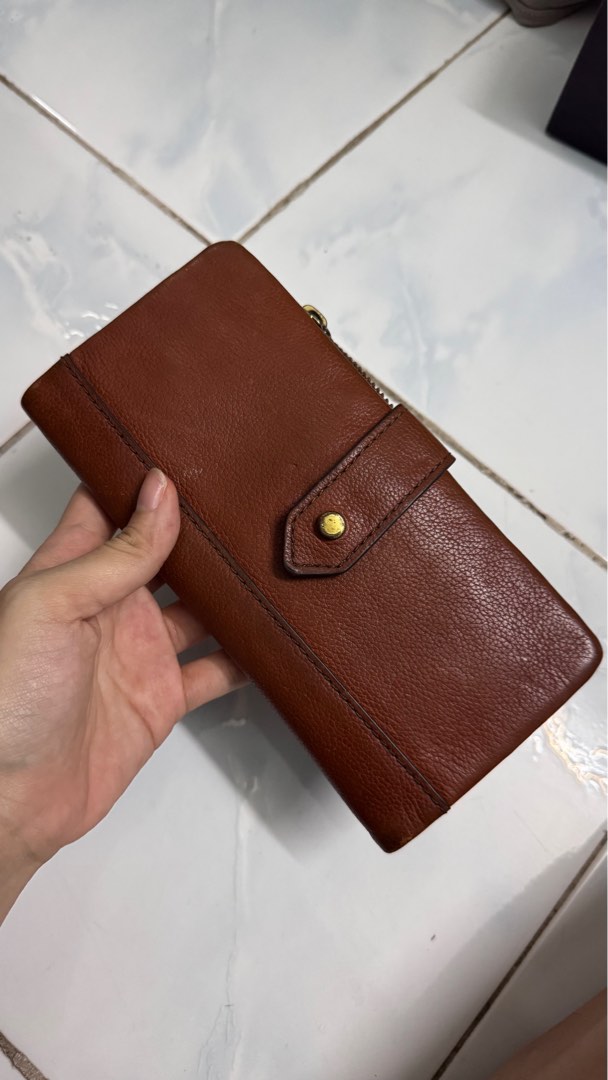 Fossil wallet, Women's Fashion, Bags & Wallets, Purses & Pouches on ...