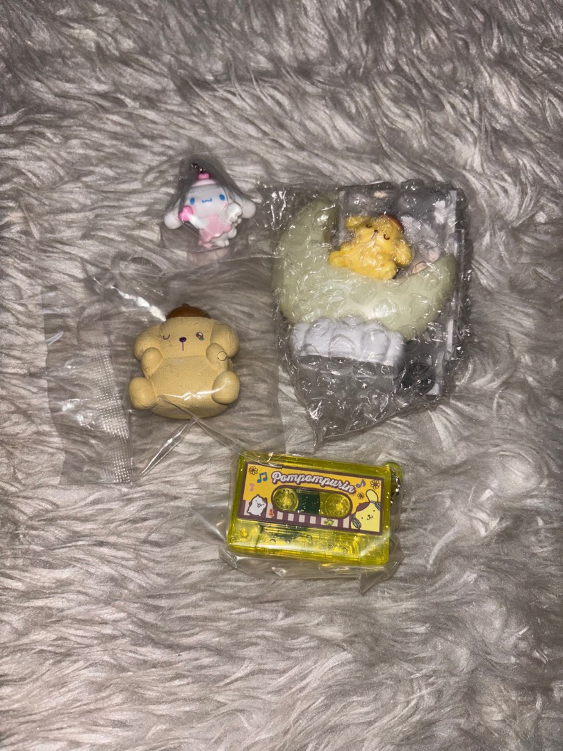 Gashapon Bandai Sanrio - Pompompurin Set with Cinnamoroll, Hobbies ...